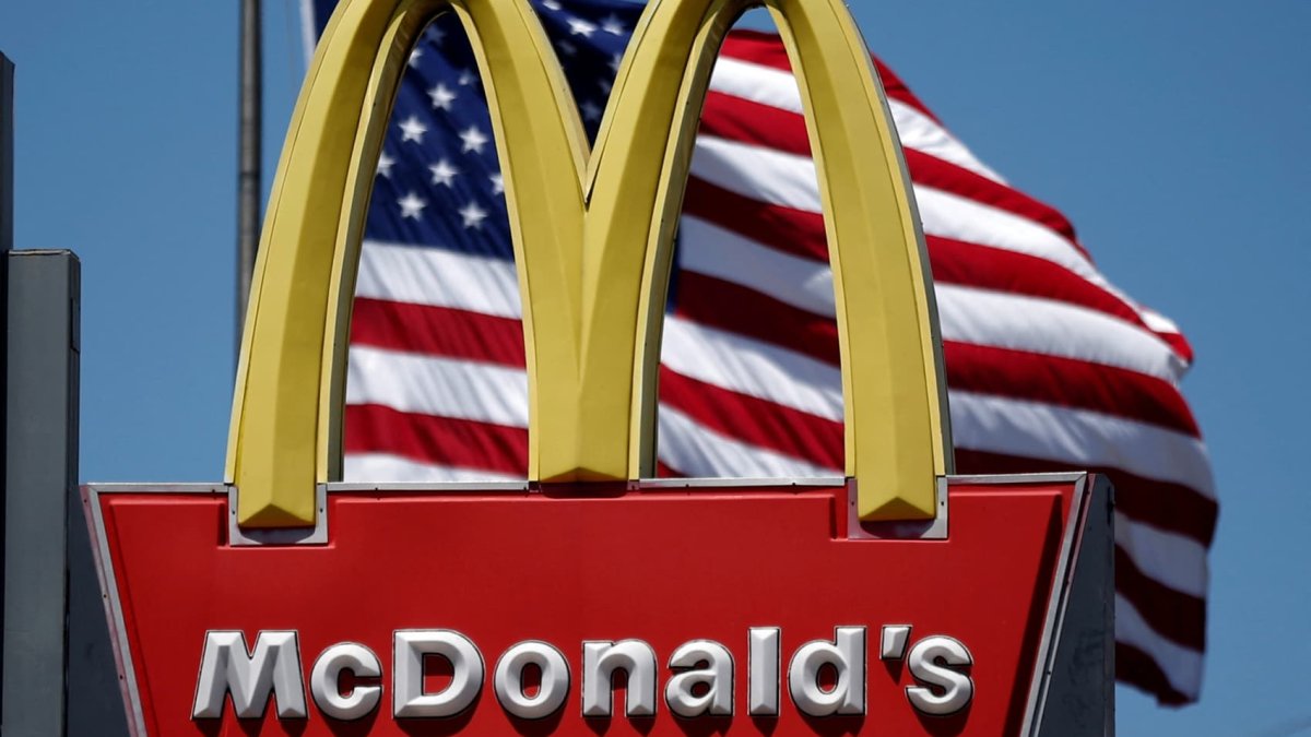 McDonald’s reports largest U.S. same-store sales decline since 2020 ...