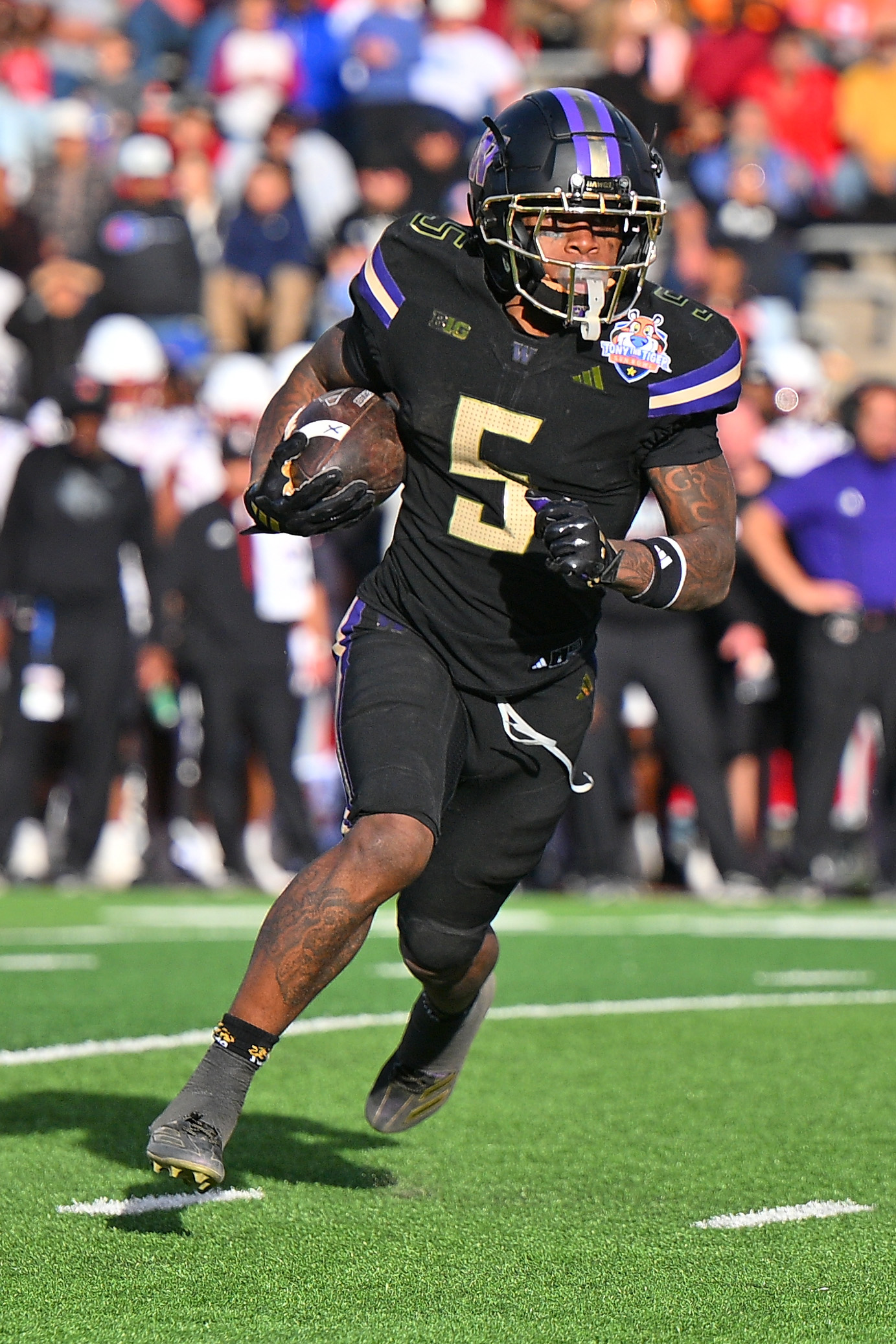 Eagles sign Giles Jackson, release Tyrion Davis-Price – NBC10 Philadelphia