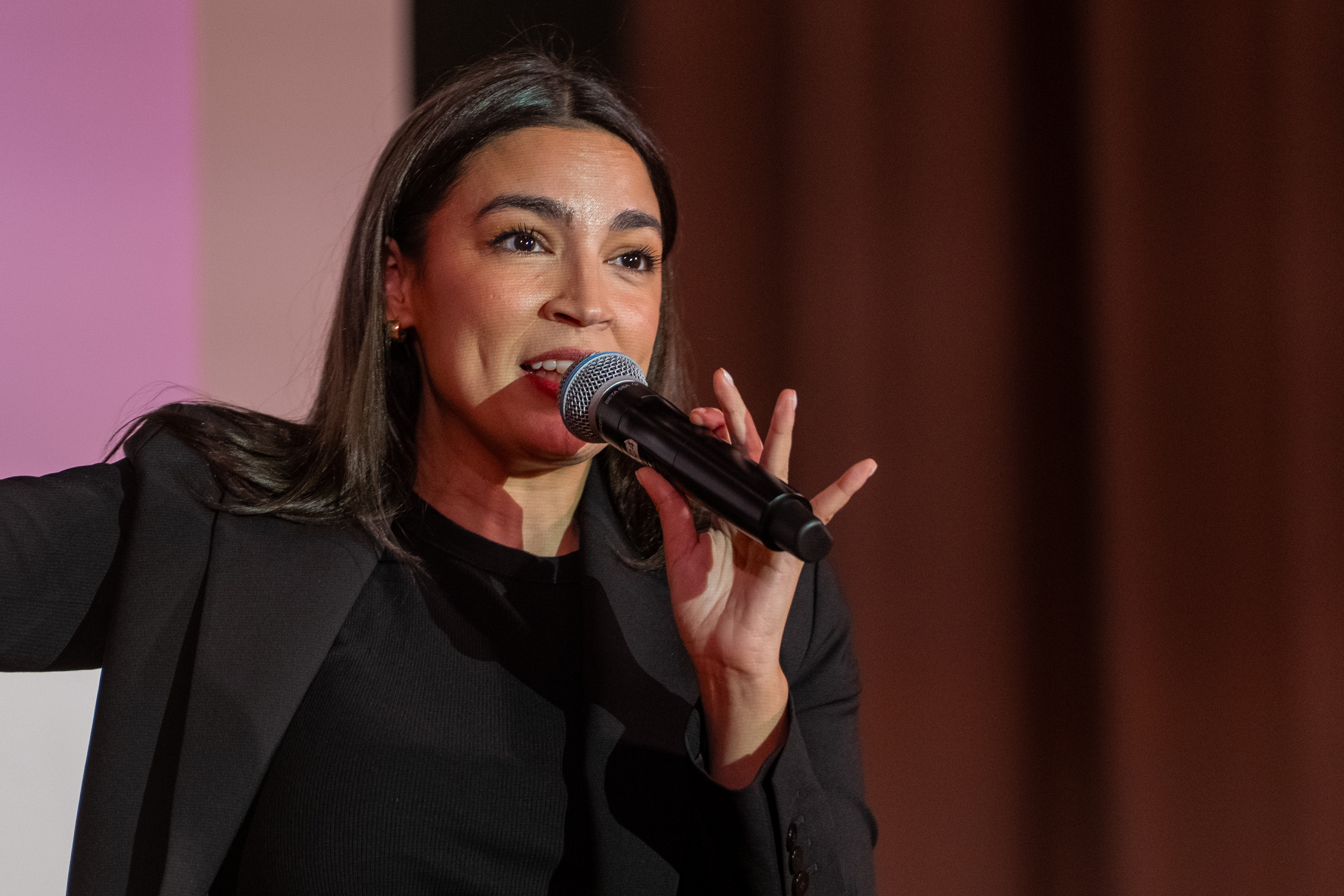 AOC won’t run for top Democratic seat on House Oversight Committee – NBC10 Philadelphia