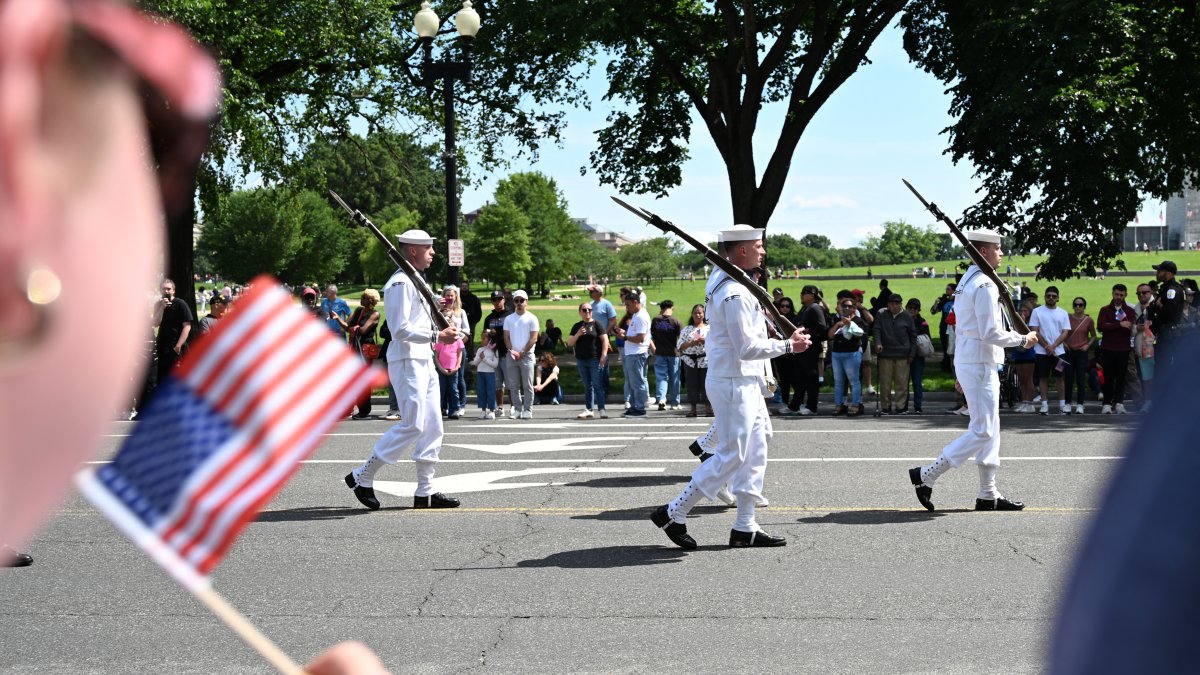 Trump’s military parade could cause $16 million in street damage ...
