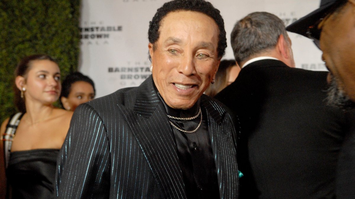 Smokey Robinson accused of assault and sexual battery in lawsuit ...