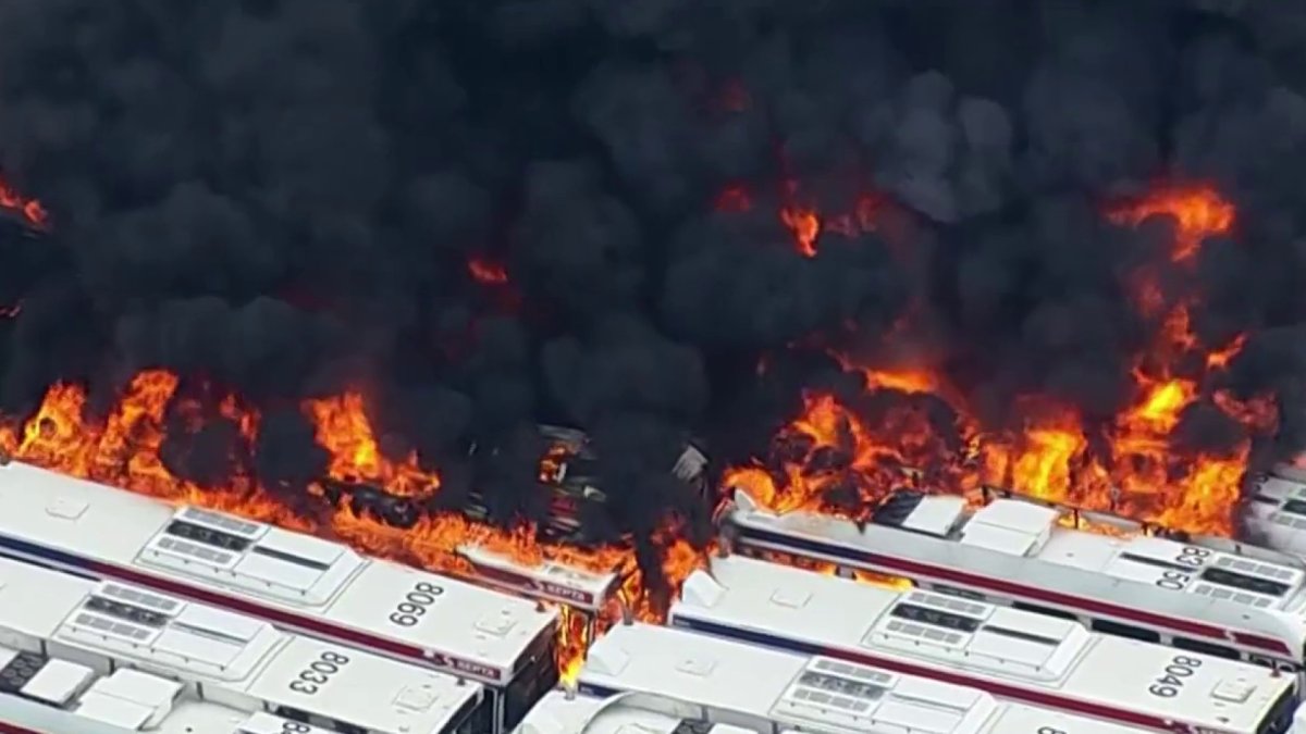 Investigation underway after dozens of SEPTA buses catch fire – NBC10 ...