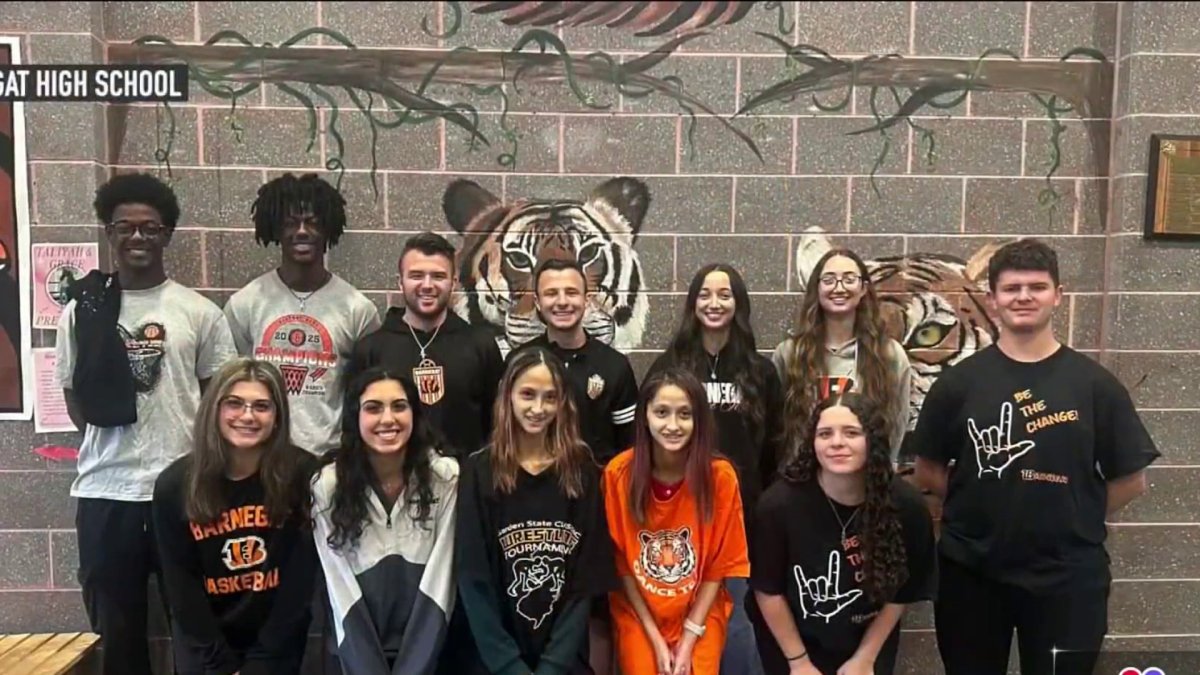 Six sets of twins graduate from Jersey Shore town’s Class of 2025 ...