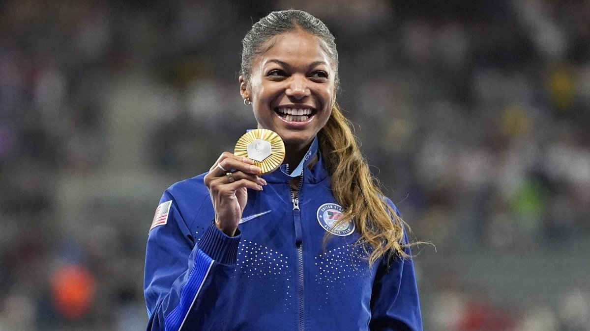 FanDuel bans bettor for heckling Olympic sprinter Gabby Thomas – NBC10 ...