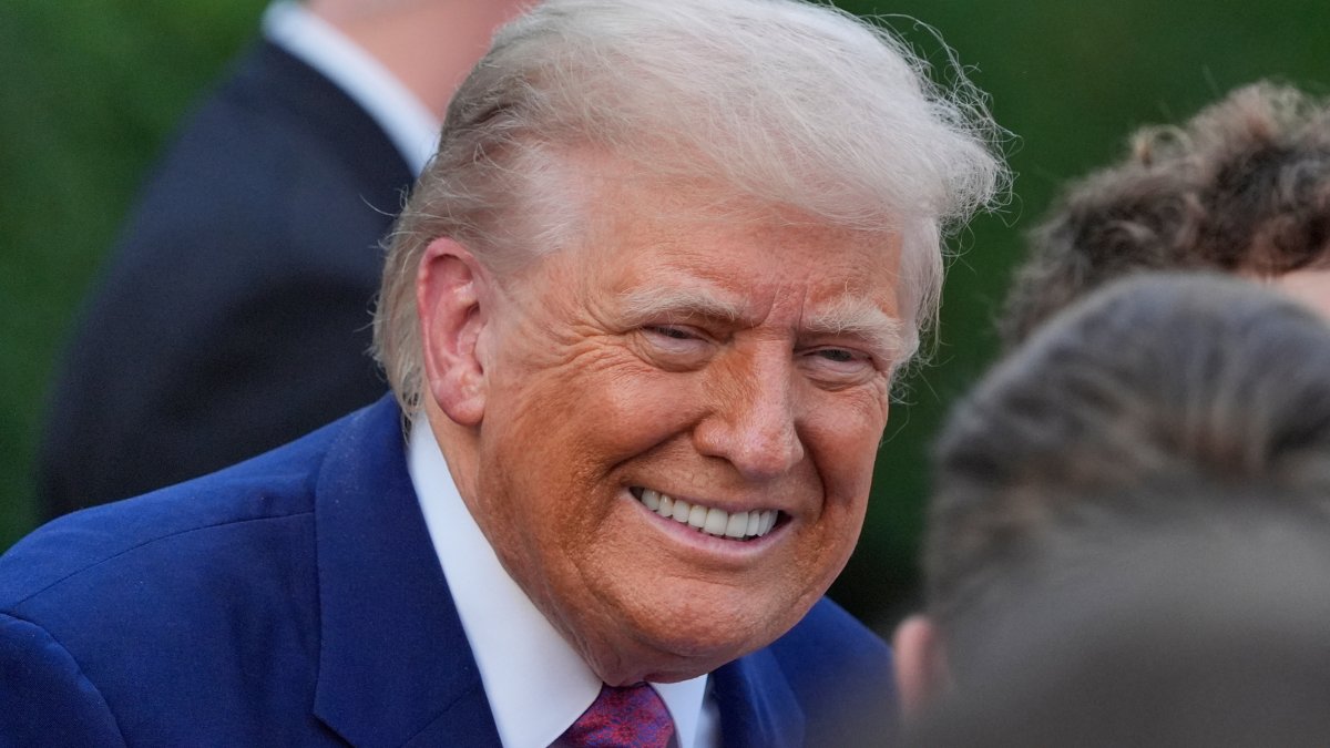 Trump’s financial disclosures reveal millions in income from items with ...