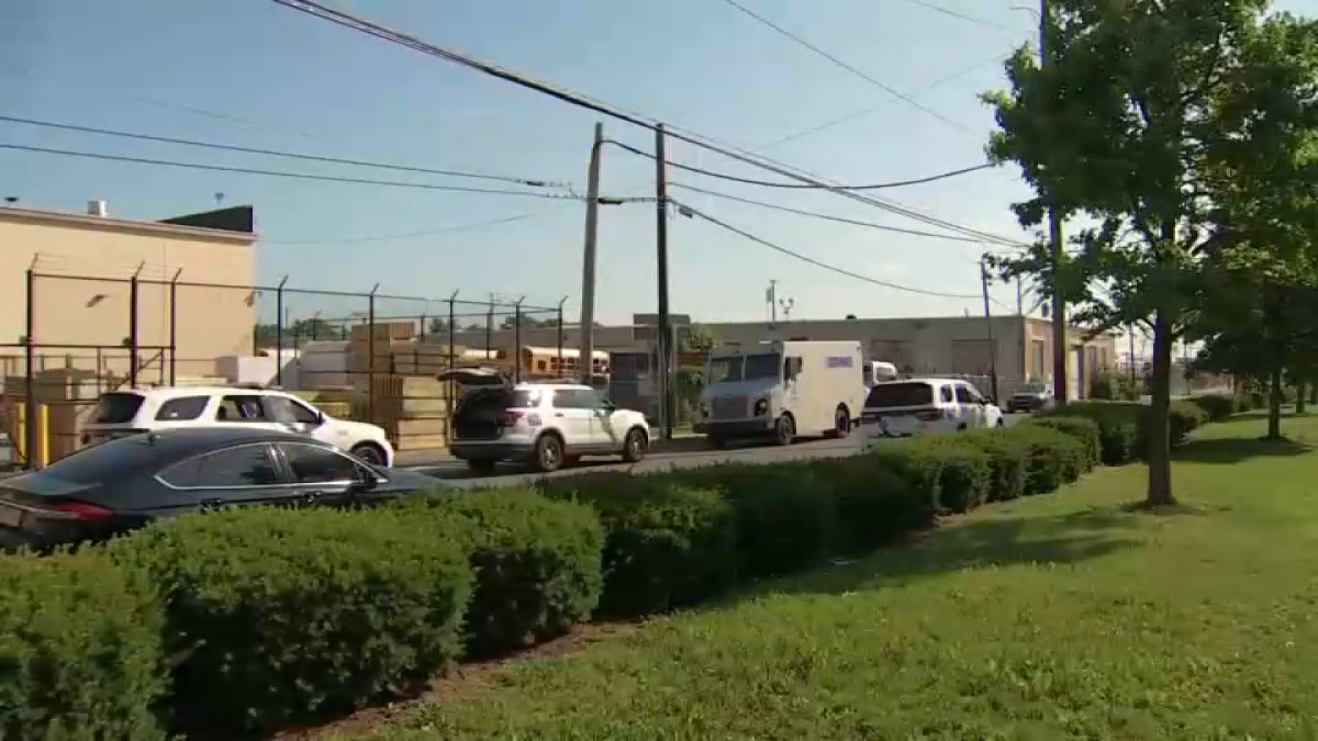 2 wanted after robbing Brinks truck in Philadelphia, police say – NBC10 ...