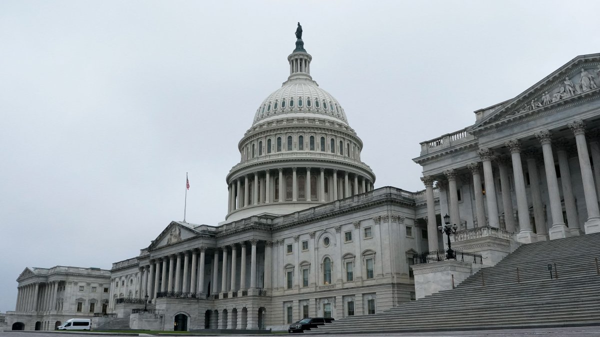 Philly union leaders discuss impact of looming government shutdown ...