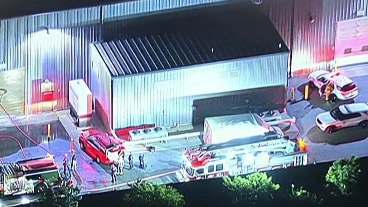 Crews respond to FedEx warehouse for reported fire in Montgomery County ...