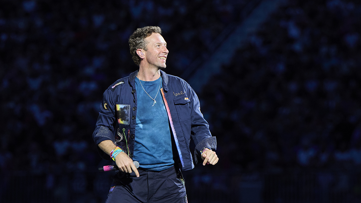 Astronomer CEO resigns after Coldplay ‘kiss cam’ scandal – NBC10 ...