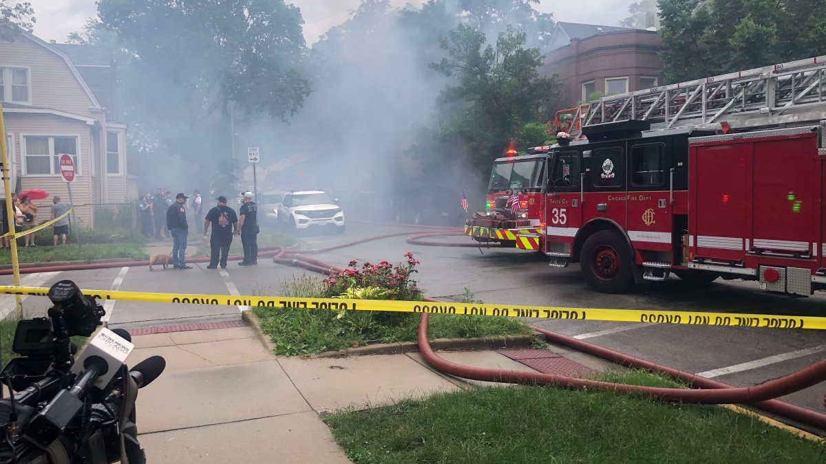 Children found stabbed in burning Chicago building: Sources – NBC10 ...