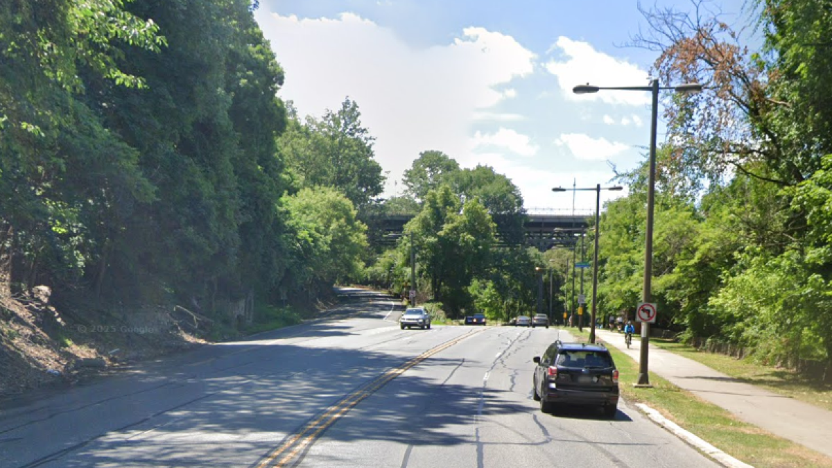 Resurfacing work to close parts of Kelly Drive at night in August ...