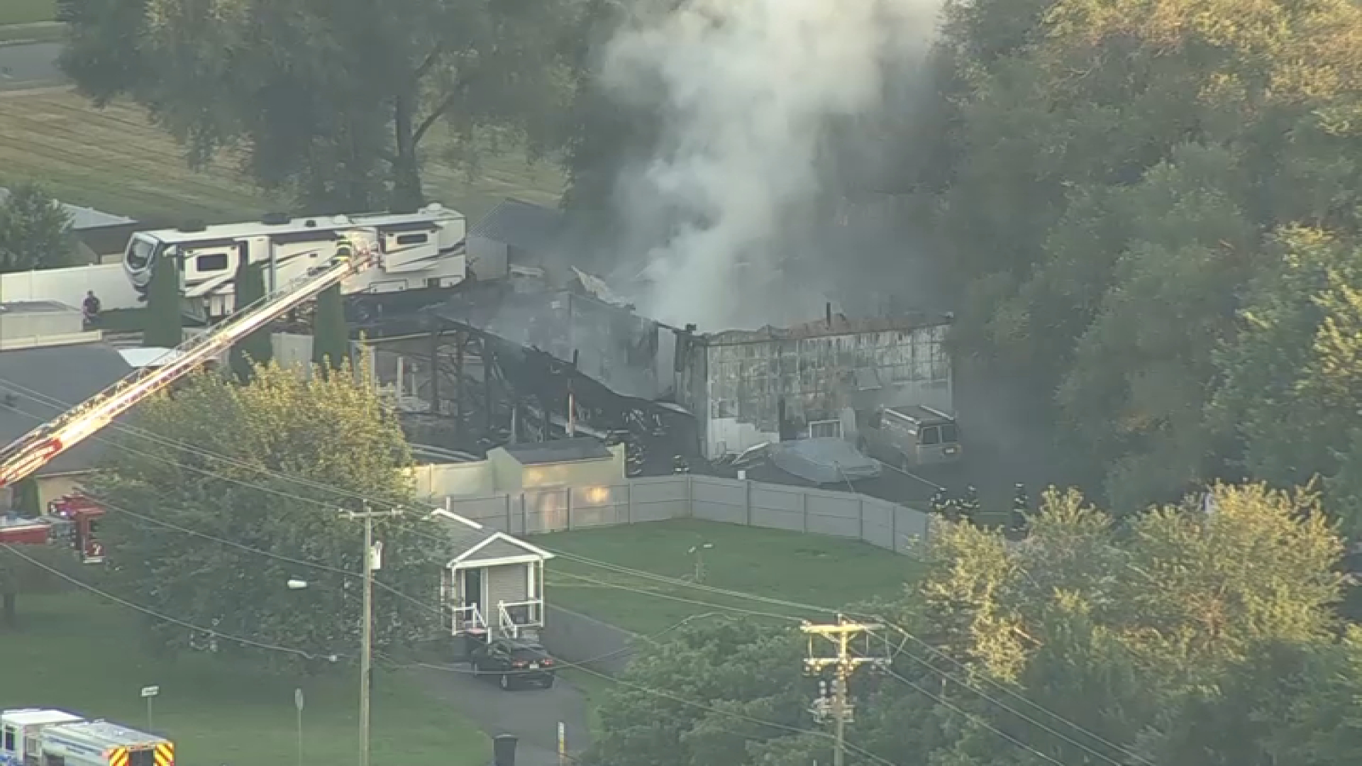 Large fire in South Jersey sent smoke billowing into the air – NBC10 ...