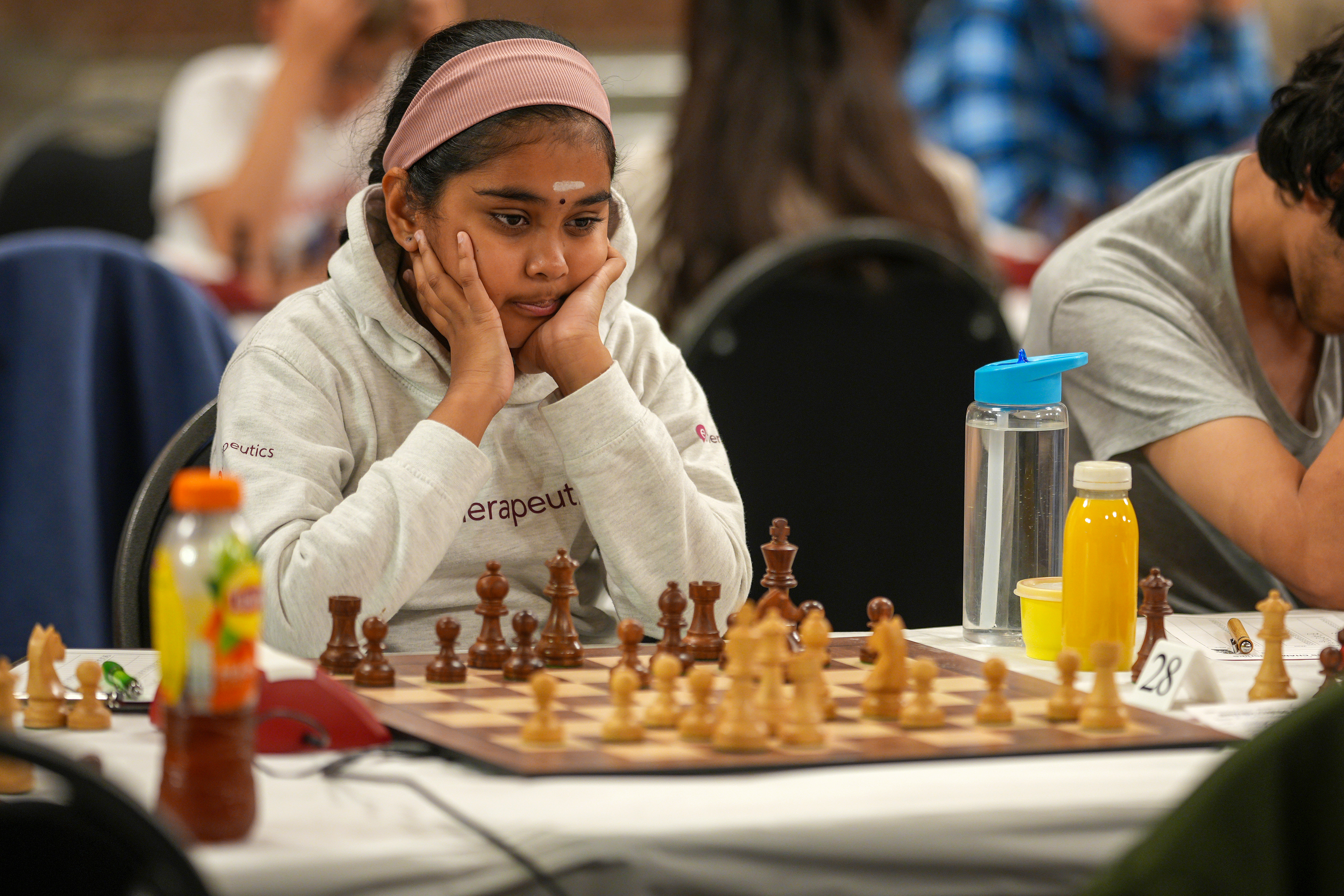 10-year-old chess prodigy makes history by defeating grandmaster ...