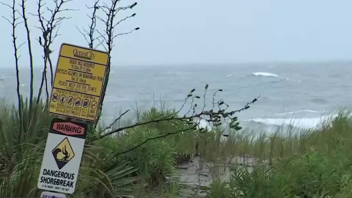 Wildwood issues no swimming advisory due to Hurricane Erin – NBC10 ...