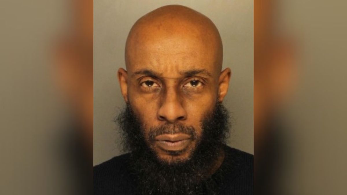 Man wanted after allegedly killing woman inside Germantown business ...