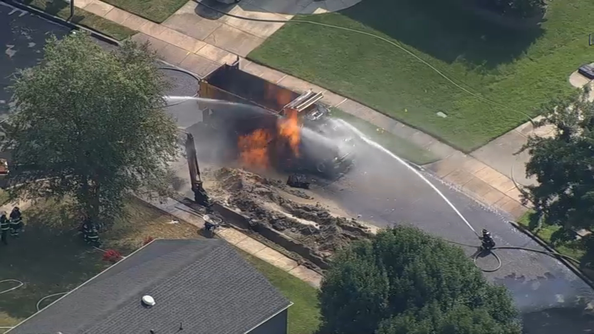 Gas main leak leads to truck fire in Marlton, NJ, officials say – NBC10 ...