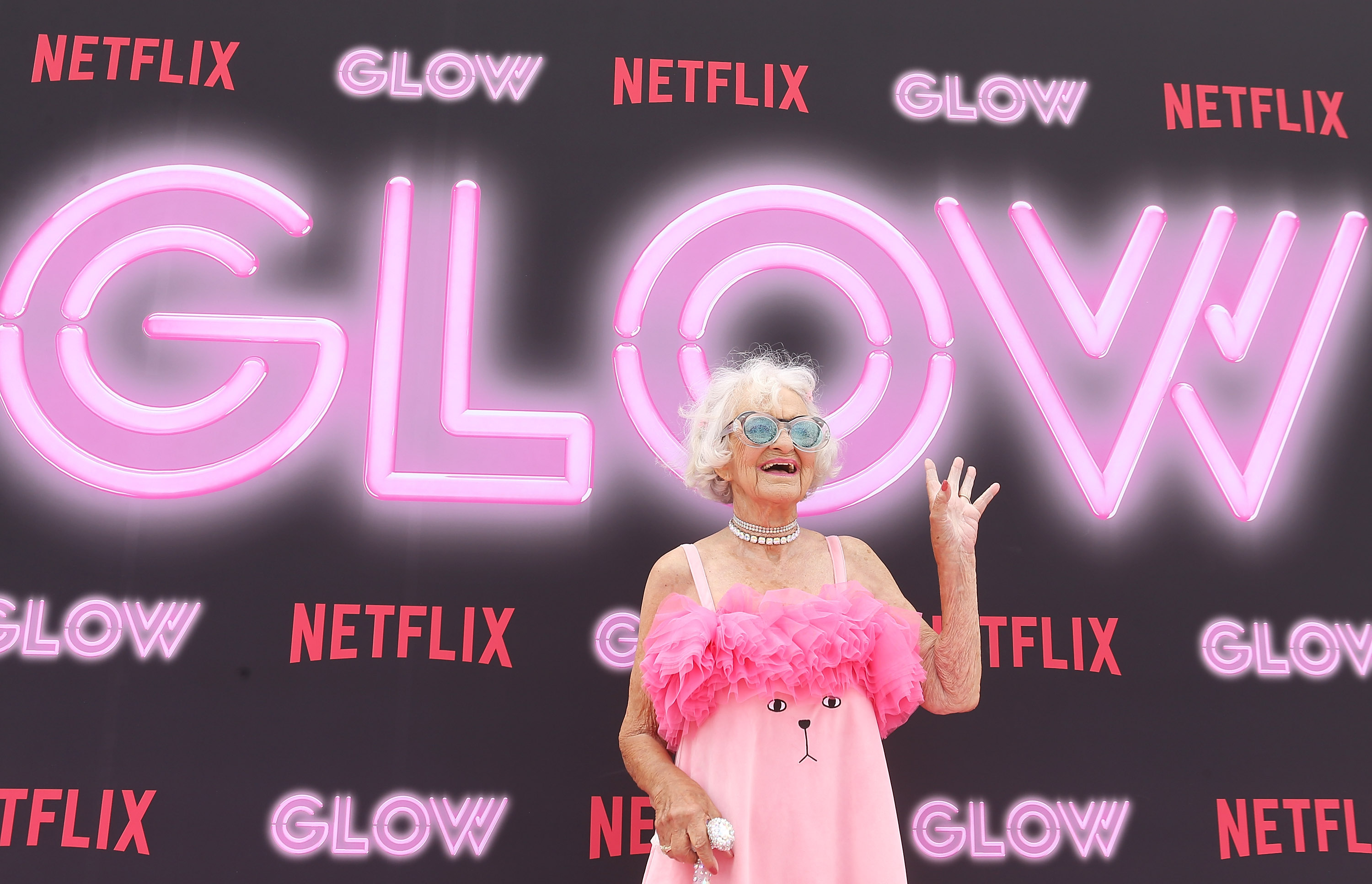 Helen Van Winkle, known as influencer Baddie Winkle, dies at 97 – NBC10 ...