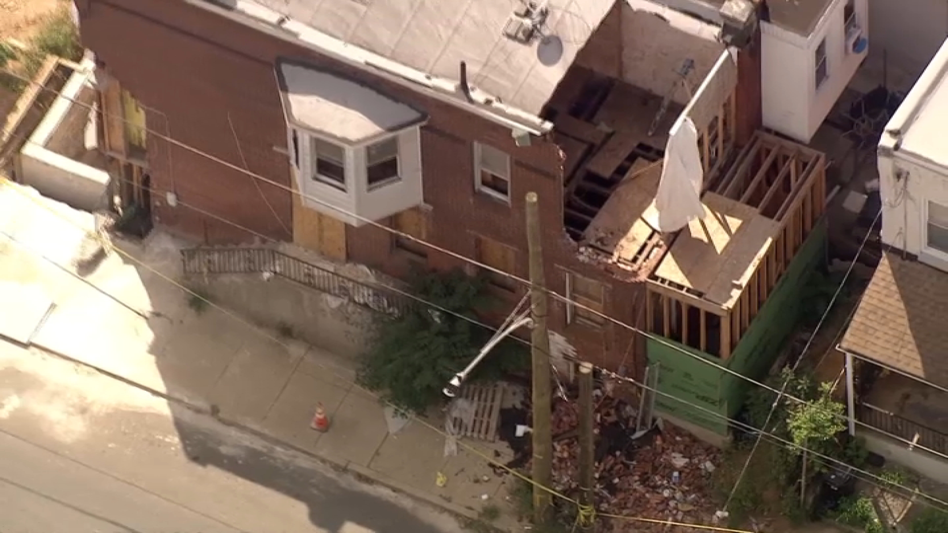 Roof partially collapses in West Philly house – NBC10 Philadelphia