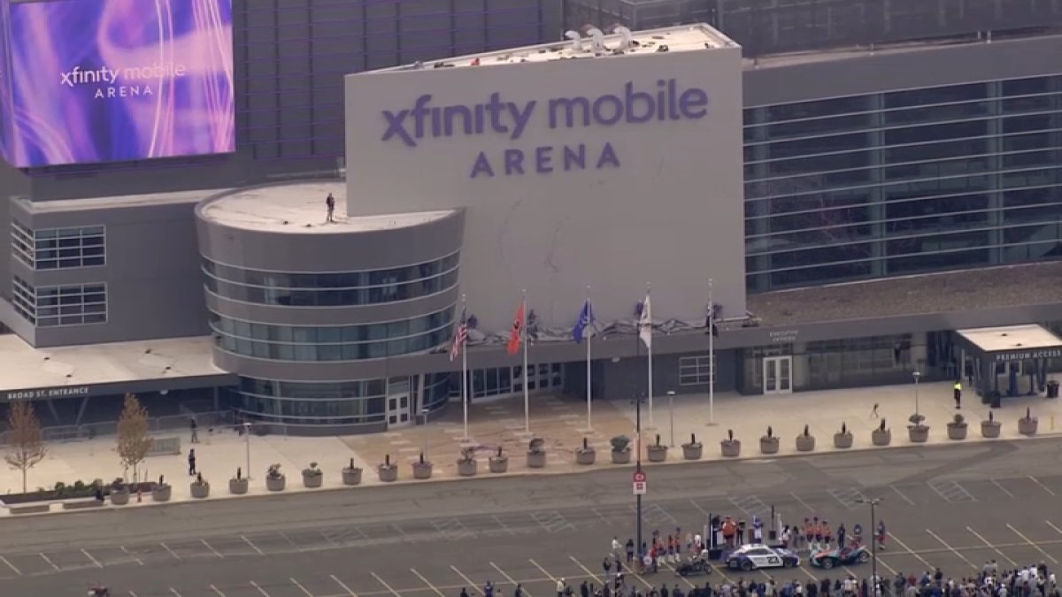 New Xfinity Mobile Arena food items inspired by Philly – NBC10 Philadelphia
