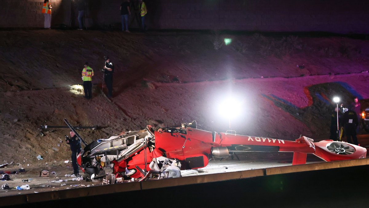 Medical helicopter crashes on highway in Sacramento – NBC10 Philadelphia