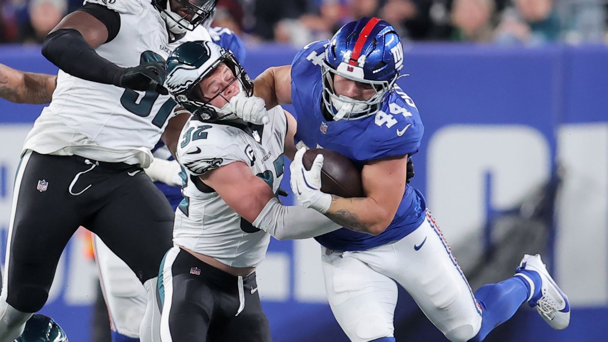 Eagles lose battle of physicality to Giants in Week 6 – NBC10 Philadelphia