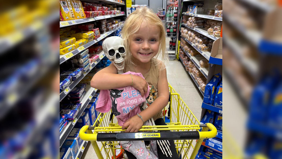 This 3-year-old has an emotional support skeleton – NBC10 Philadelphia