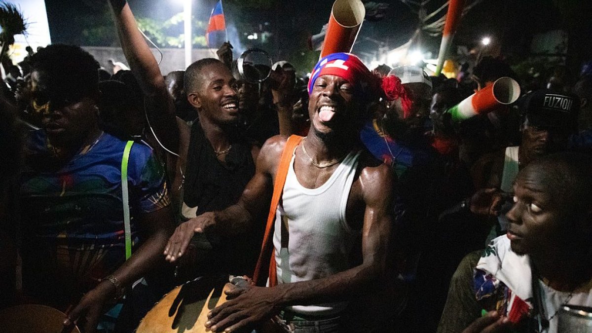 Haiti’s troubles fade briefly as it revels in World Cup berth – NBC10 ...