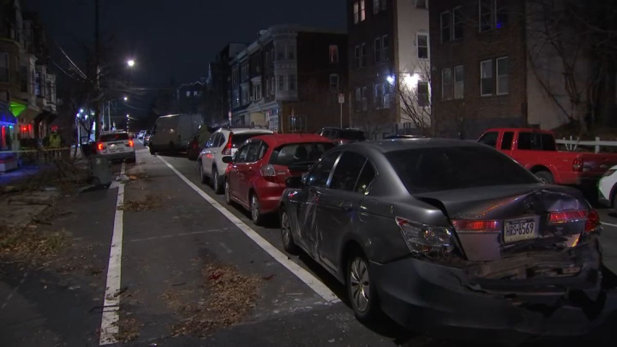 Vehicle crashes into home, several parked cars in Philadelphia – NBC10 ...