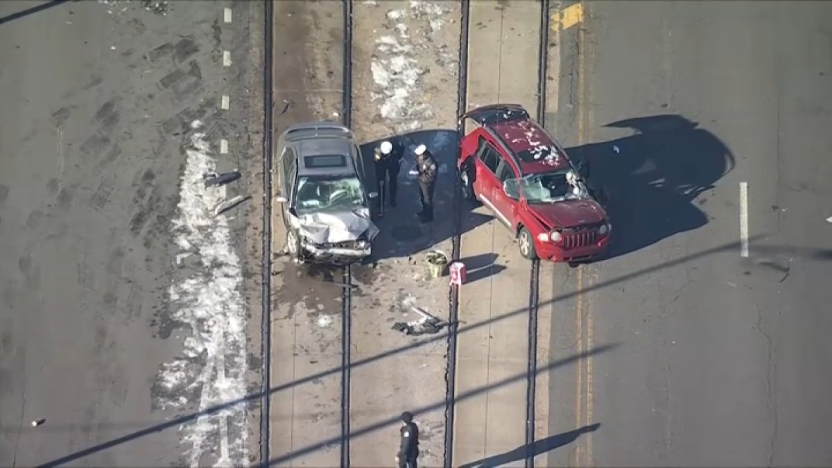 Fleeing suspect strikes Uber, kills passenger, Philly police say ...