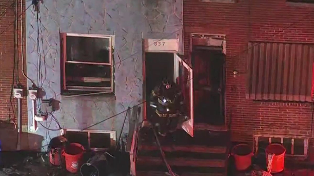 Firefighter hurt in Camden house fire – NBC10 Philadelphia