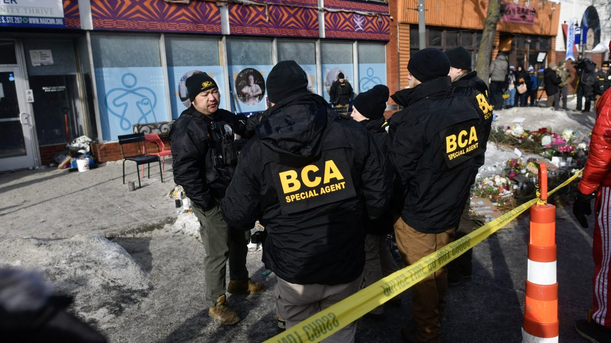 Alex Pretti’s killing was recorded on body-camera videos: DHS – NBC10 ...