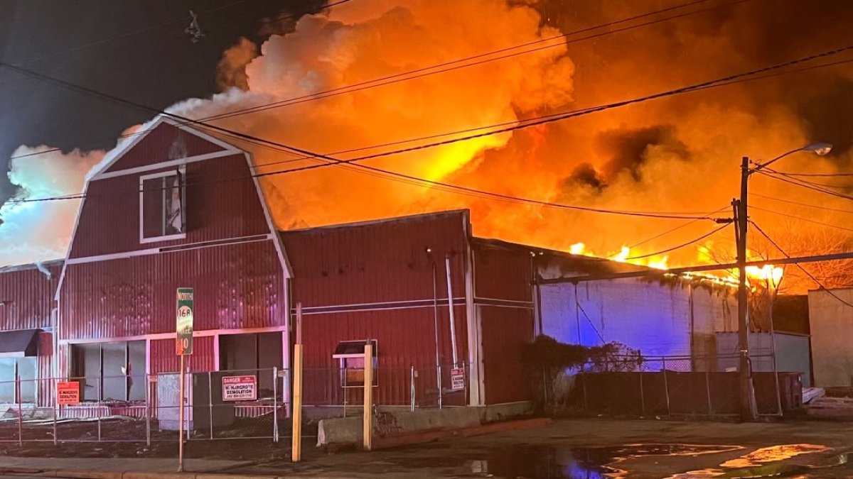 Camden Building Fire: Saturday Night Blaze at Abandoned Structure ...