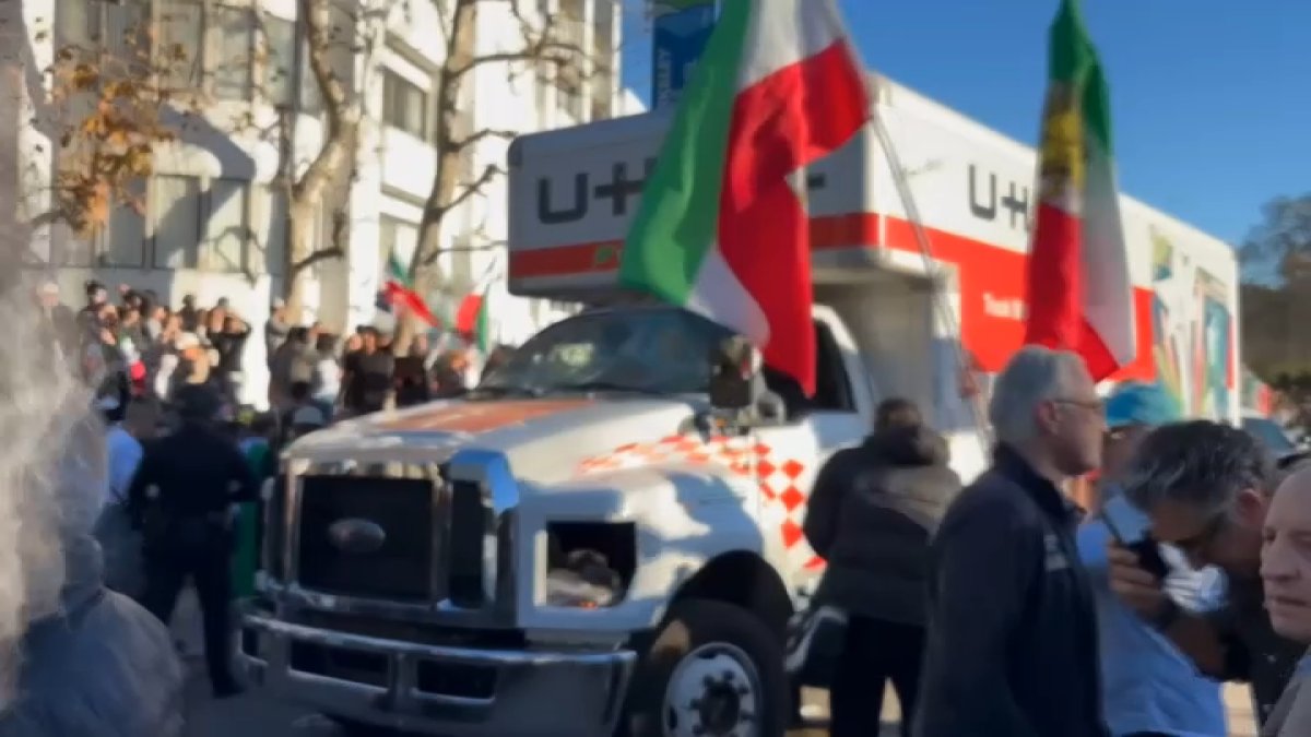 U-Haul drives through crowd of protesters in Westwood – NBC10 Philadelphia