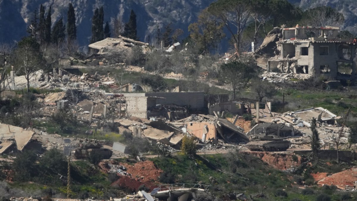 Human Rights Watch accuses Israel of using white phosphorus – NBC10 ...