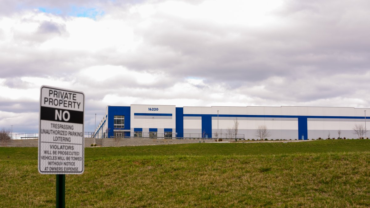 DHS pauses plans to buy warehouses for immigrant detention – NBC10 ...