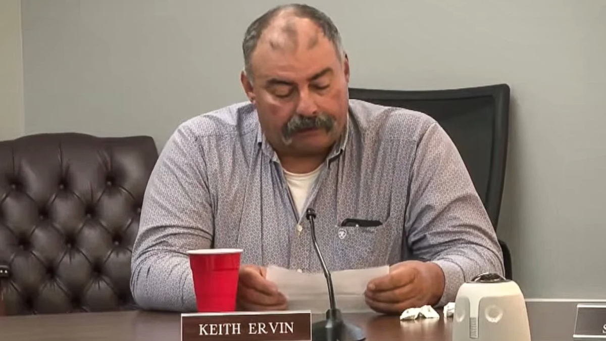 Tennessee school board censure member who called student ‘hot’ – NBC10 ...