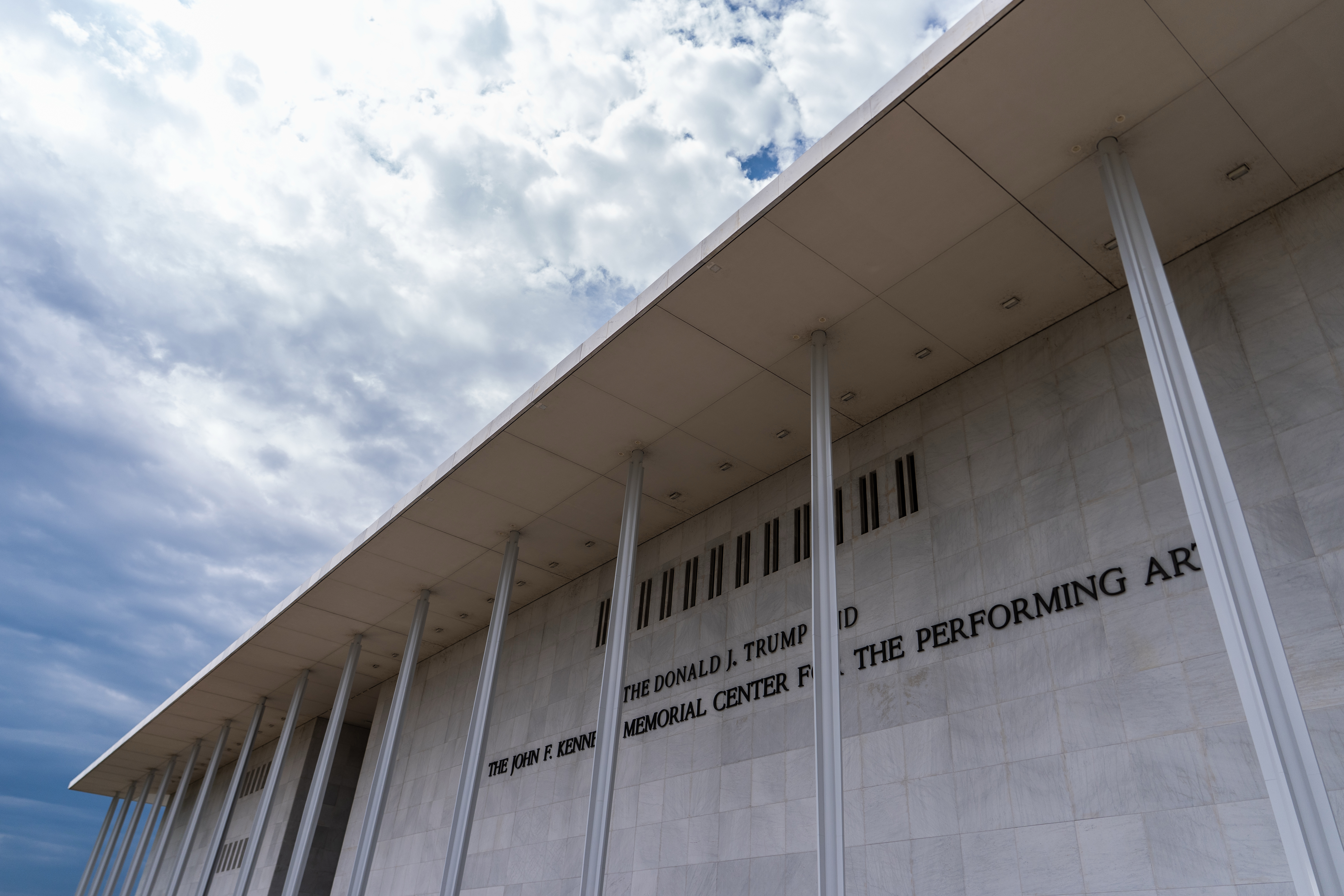 U.S. judge orders removal of Trump’s name from Kennedy Center – NBC10 ...