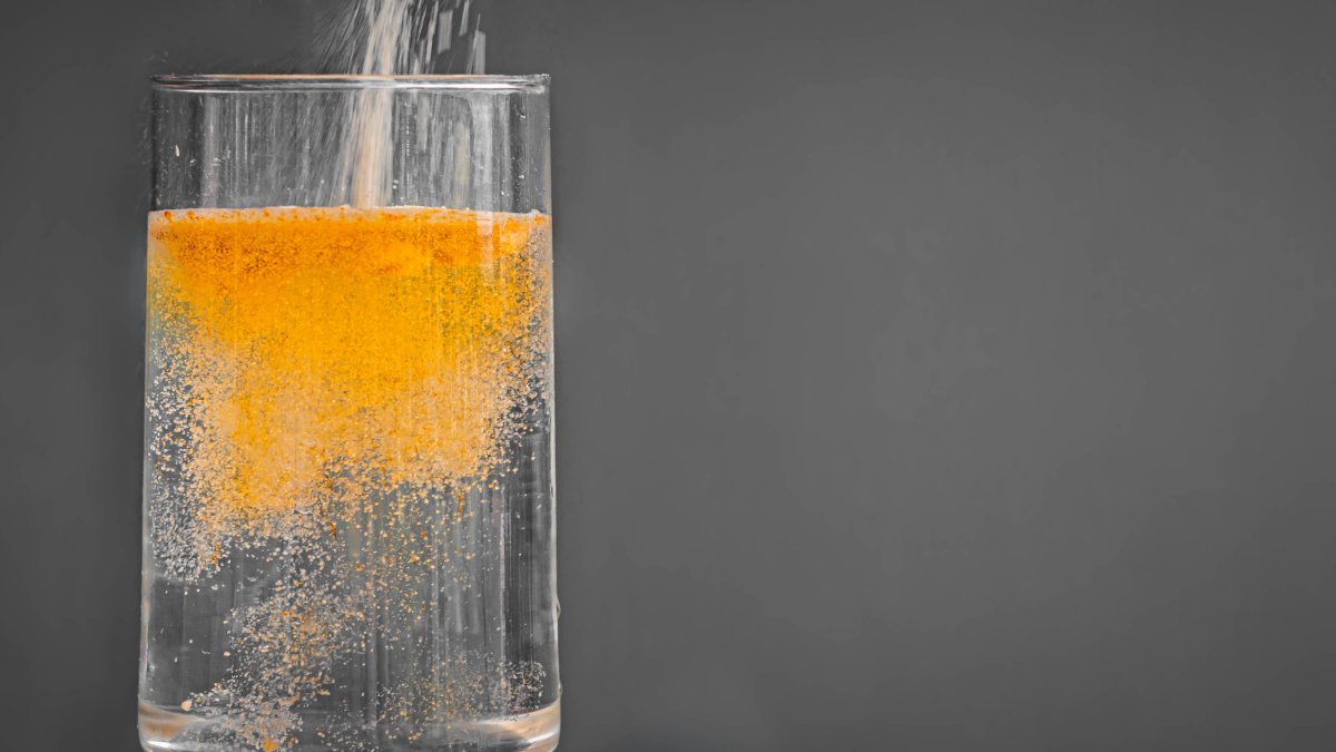 Why you don’t need a daily electrolyte packet, per a cardiologist ...