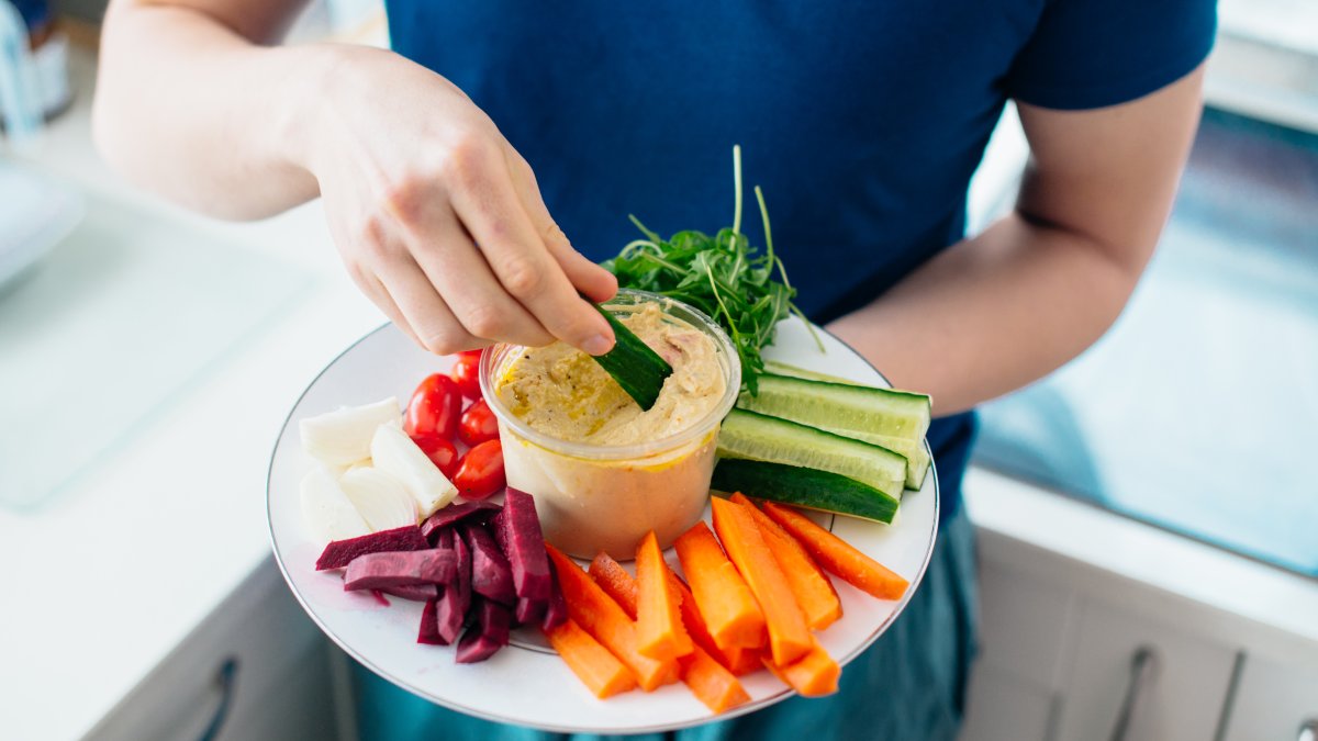 What to eat in a day to boost longevity, according to a dietitian ...