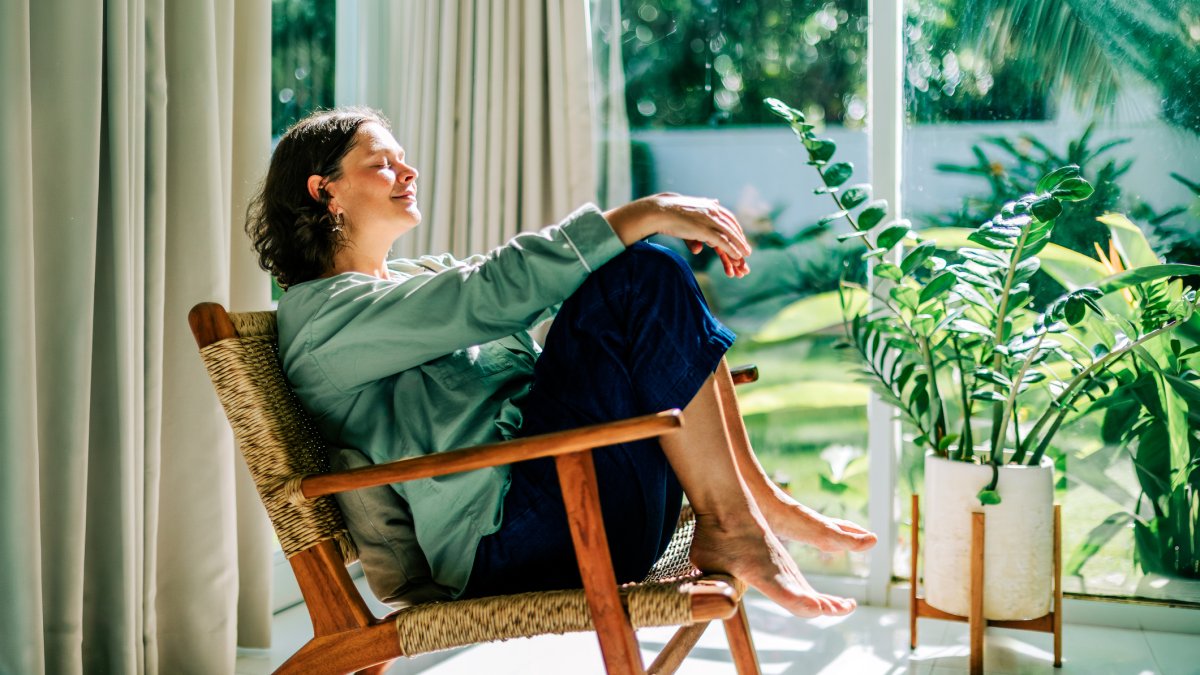 Mindfulness teacher shares her top 3 exercises for beginners – NBC10 ...