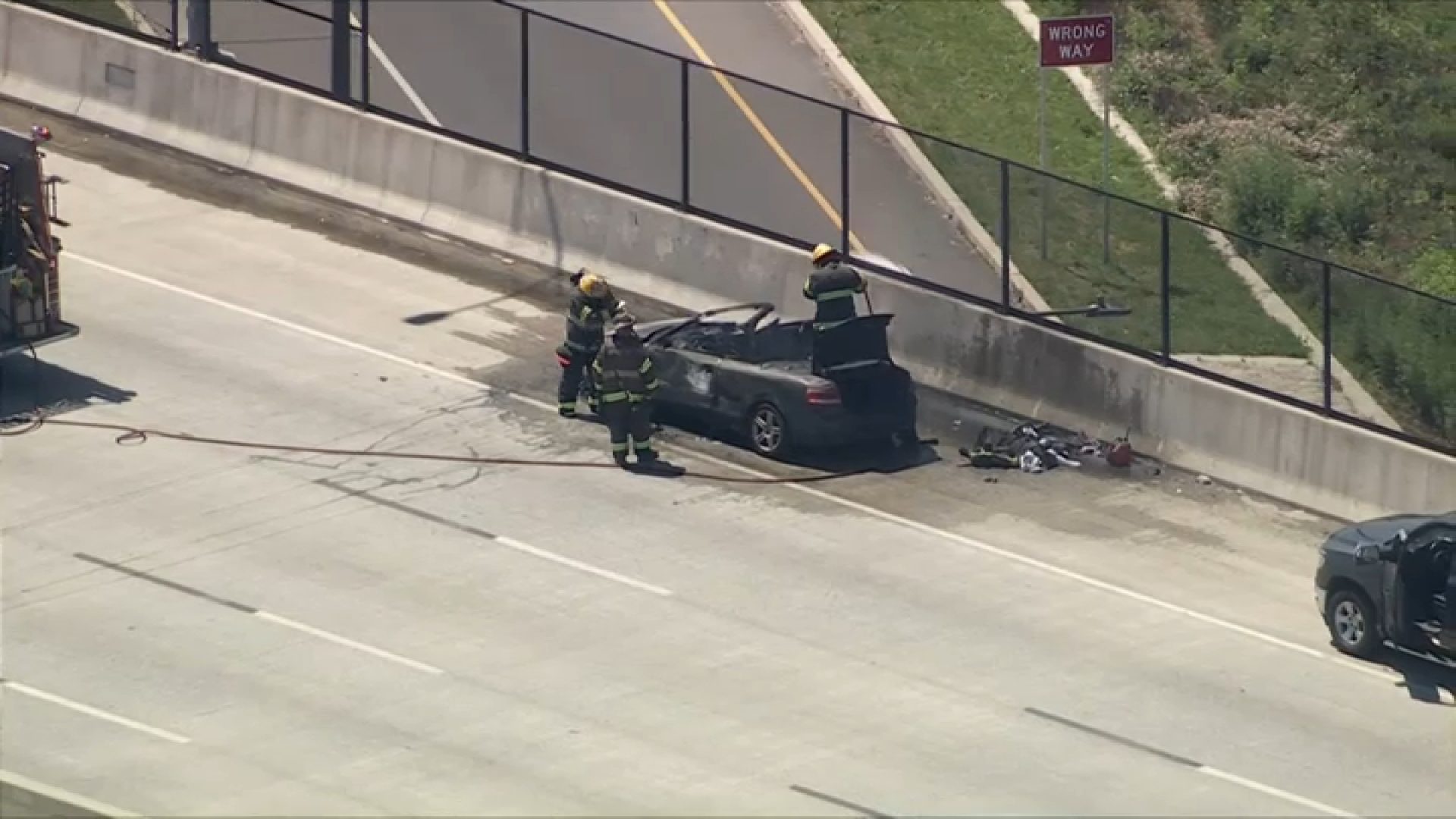 Chase leads to car fire that closed lanes on I-95 in Philly – NBC10 ...