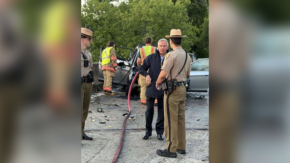 NBC’s Tom Costello rescues teen driver from burning car – NBC10 ...