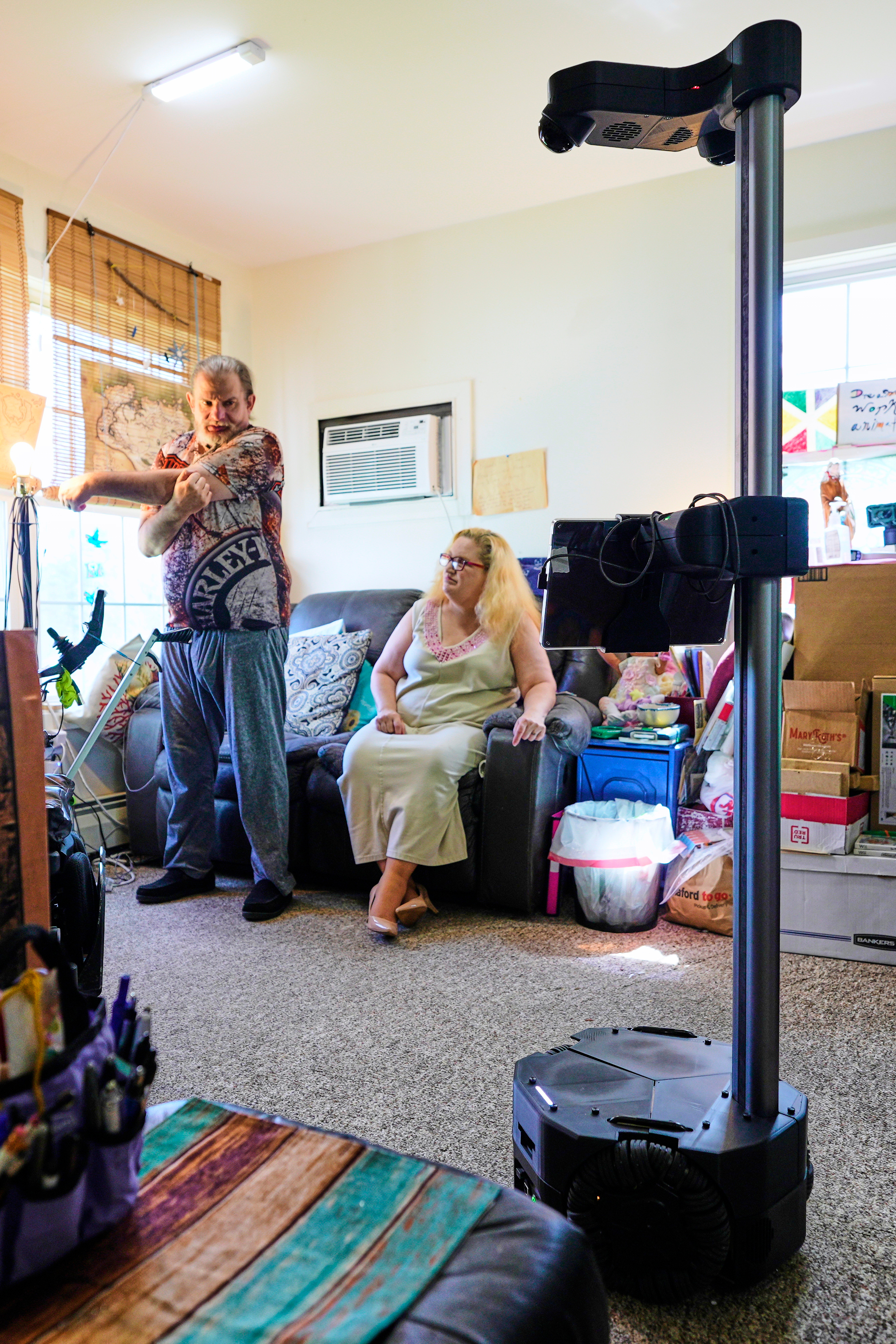 ‘Stretch 4’ robot helps ailing N.H. couple stay in their house – NBC10 ...