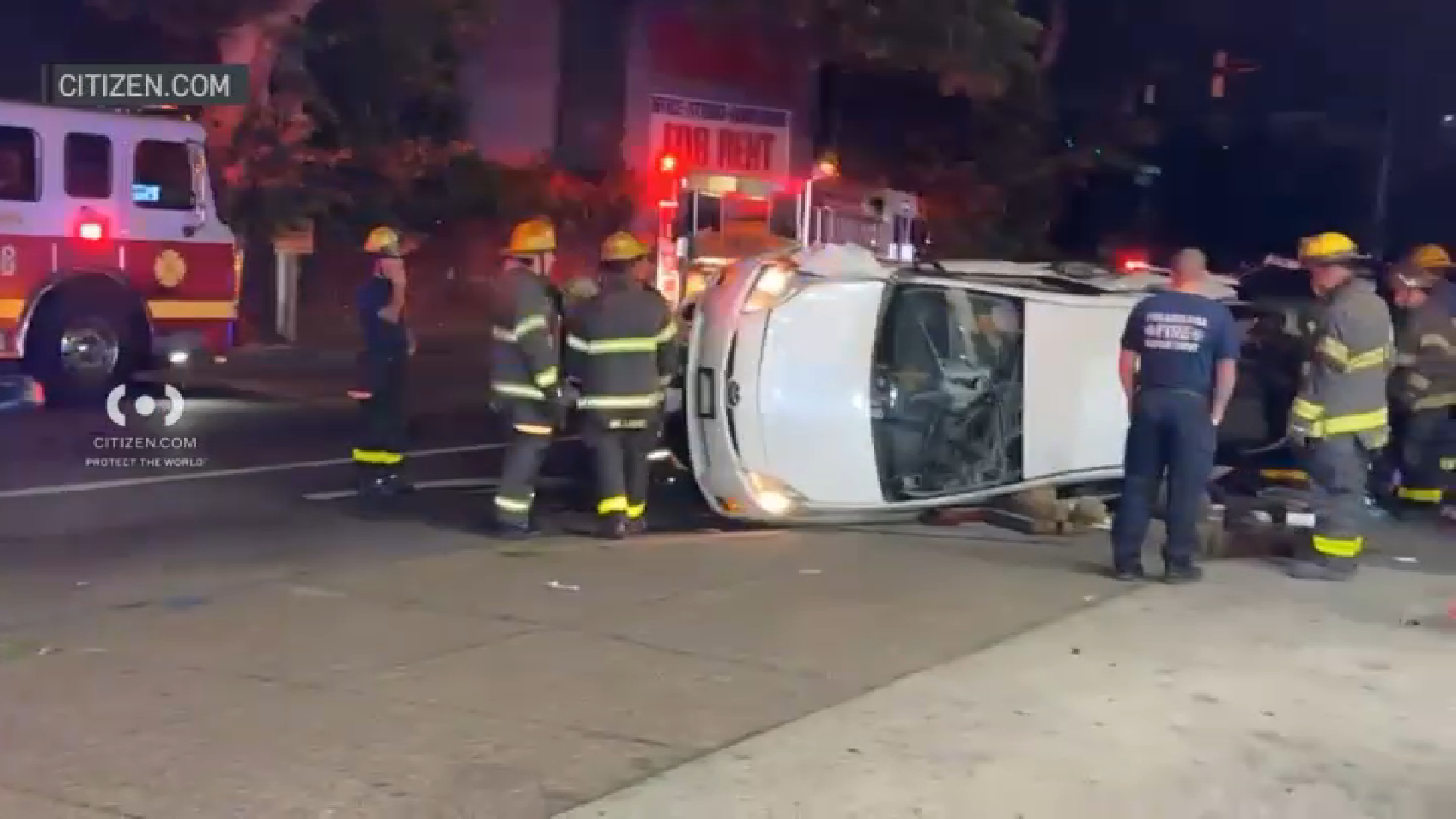 Officers, another person hospitalized after North Philly crash – NBC10 ...