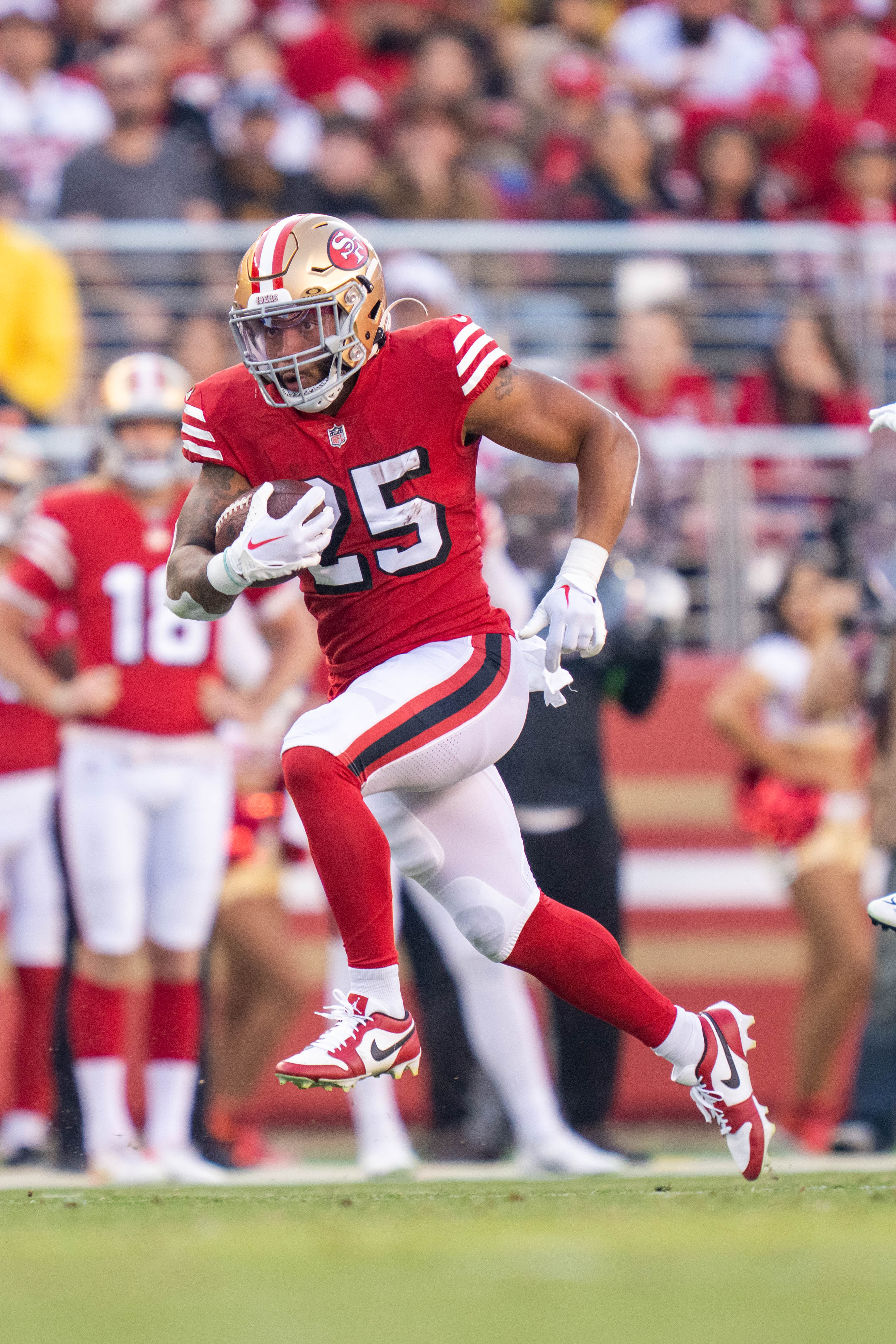 Eagles sign veteran running back Elijah Mitchell – NBC10 Philadelphia