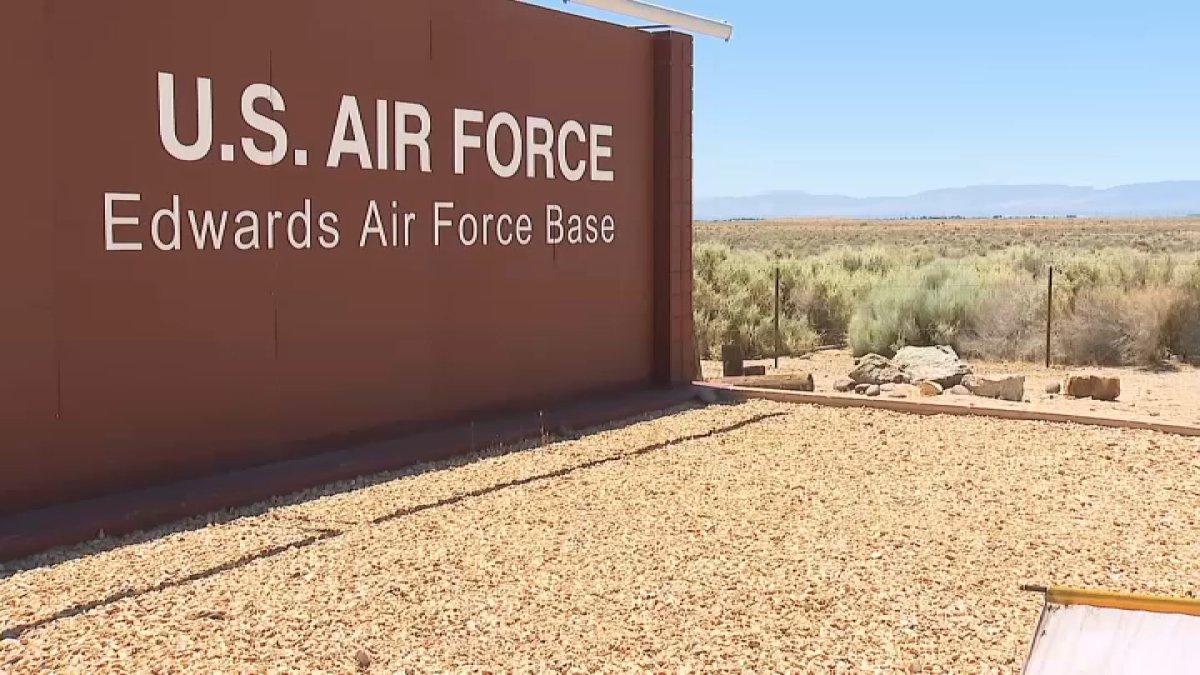 Victims identified in B-52 crash at Edwards Air Force Base – NBC10 ...